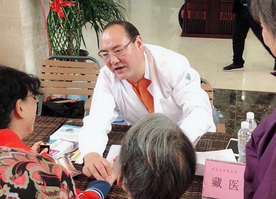 洛桑元旦博士,洛桑元旦博士介绍_大山谷图库